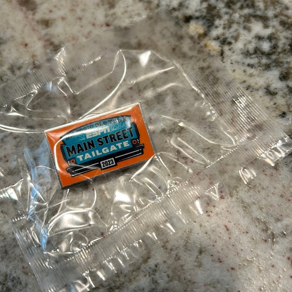 Accessories | Espn Historic Old Town 223 Super Bowl Tailgate Pin | Poshmark